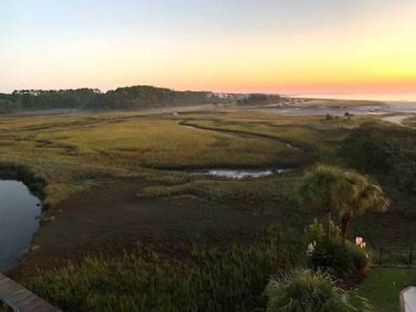 Hilton Head Neighborhoods | Beachside Getaway